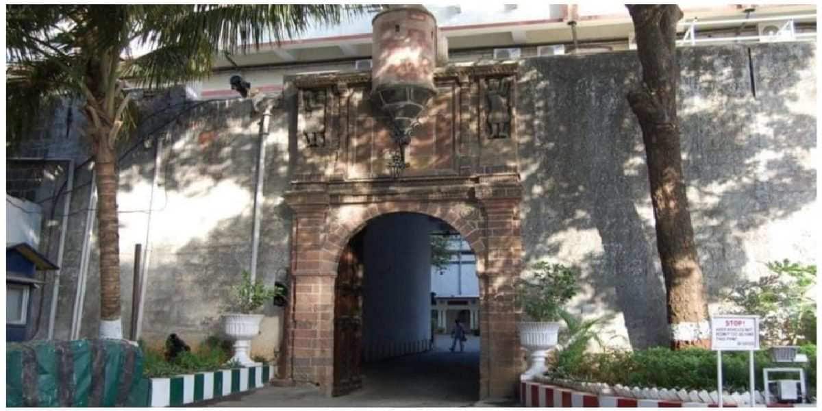 At least 21 Indian Navy personnel test COVID-19 positive at Mumbai base ...