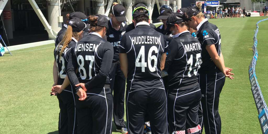 New Zealand's Jess Kerr, Natalie Dodd receive their first central ...