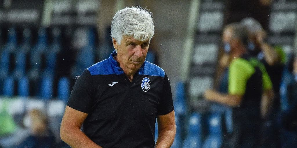 Serie A: Only way to avoid handballs is to 'cut off players' arms ...