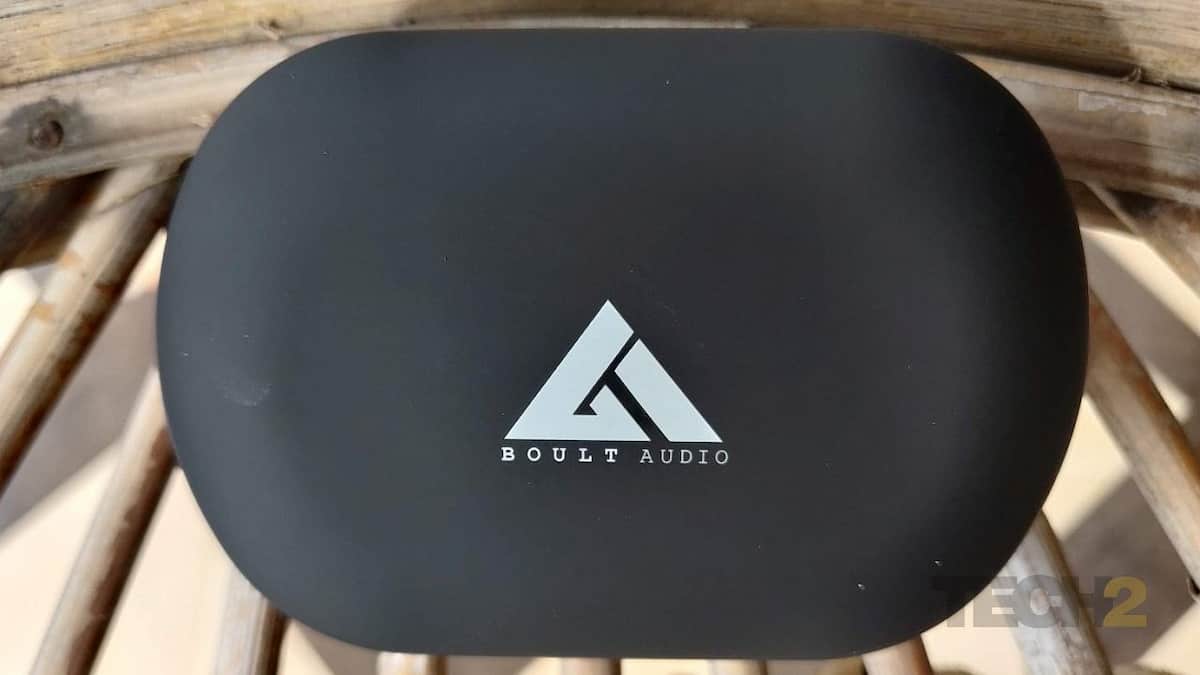 Review Snapshots: Boult Audio AirBass Tru5ive Pro, Soundcore Life Note ...