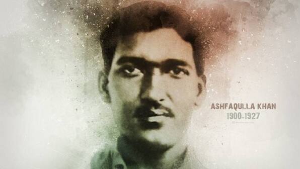 Venkaiah Naidu, Ashok Gehlot pay tributes to freedom fighter ...