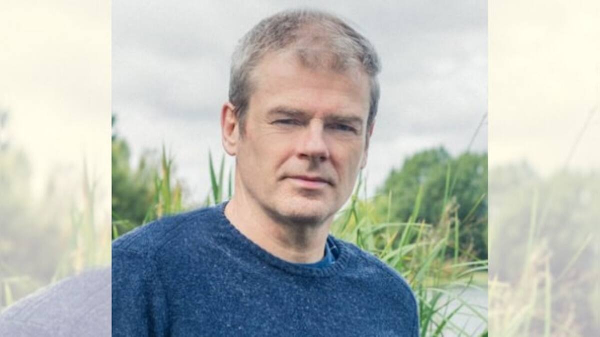 Mark Haddon tells it like it is | Highlights from Curious Incident ...