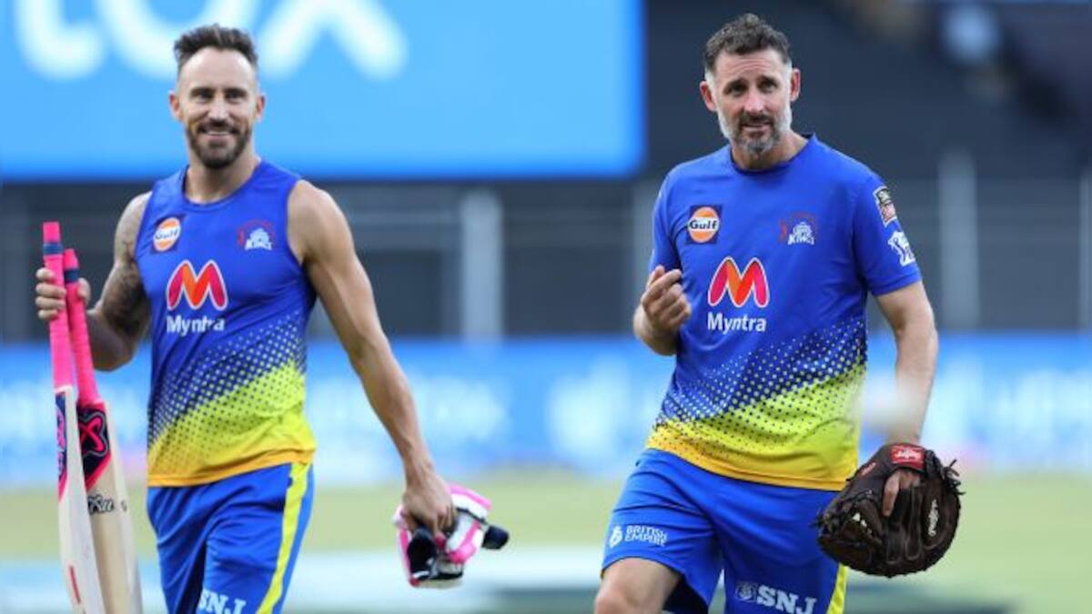 IPL 2021: Michael Hussey's salt n' pepper look, Riyan Parag's selfie ...