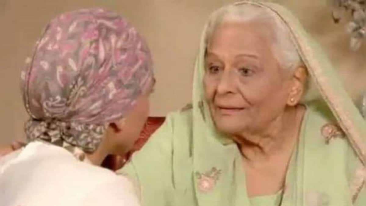 Veteran actor Tarla Joshi, known for Ek Hazaron Mein Meri Behna Hai ...