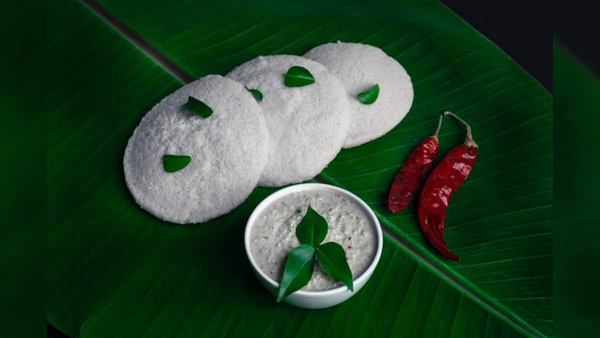 Watch: 'Idli ATM' machine in Bengaluru leaves internet stunned – Firstpost