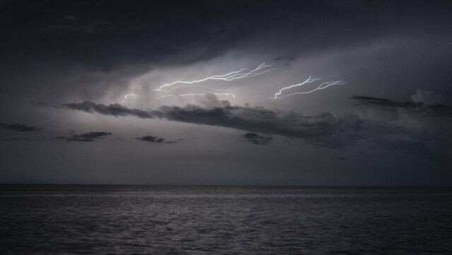 Flash photography! Welcome to Venezuela's Lake Maracaibo, lightning ...