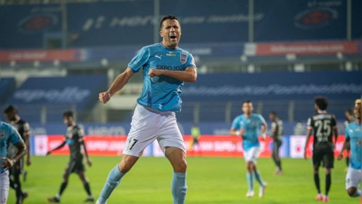 ISL 2021-22: Igor Angulo nets brace as Mumbai City FC begin title ...