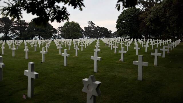 78th anniversary of D-Day: Honouring the slain and survivors - Photos ...