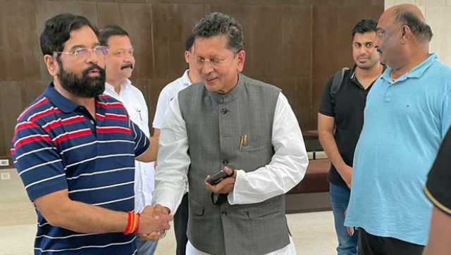 'Forge alliance with BJP': Rebel MLA Deepak Kesarkar's plea to Uddhav ...