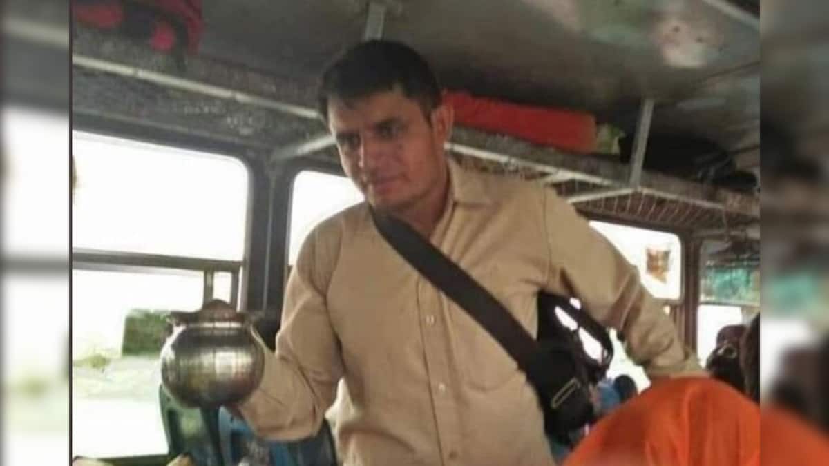 Bus conductor earns praise for serving water to passengers, IAS officer ...