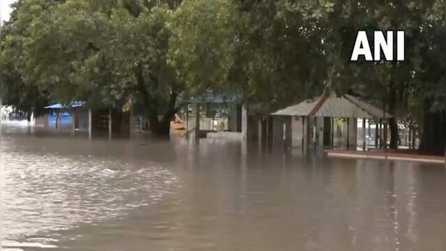 Gujarat: Incessant rain causes flood-like situation in Surat – Firstpost