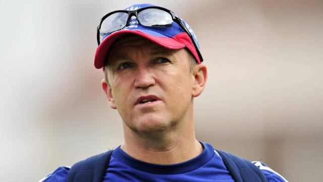 Former England coach speaks on how mental health is unavoidable in ...