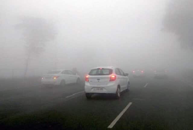 Follow these tips for a safe drive in foggy winters