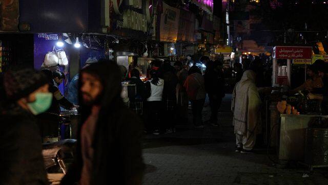 Power returns to cities in Pakistan day after massive outage