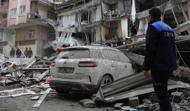 Turkey begins rebuilding homes destroyed by earthquake