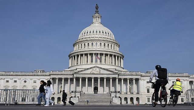 US Debt Ceiling Crisis What Is The 14th Amendment That Joe Biden Is Considering To Invoke 