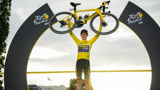 Tour de France: Jonas Vingegaard wins for second year running
