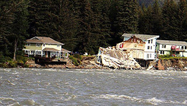 Alaska glacier dam outburst: How risky are floods caused by bursting of ...