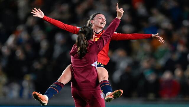 FIFA Women's World Cup: Olga Carmona's late goal powers Spain to final ...