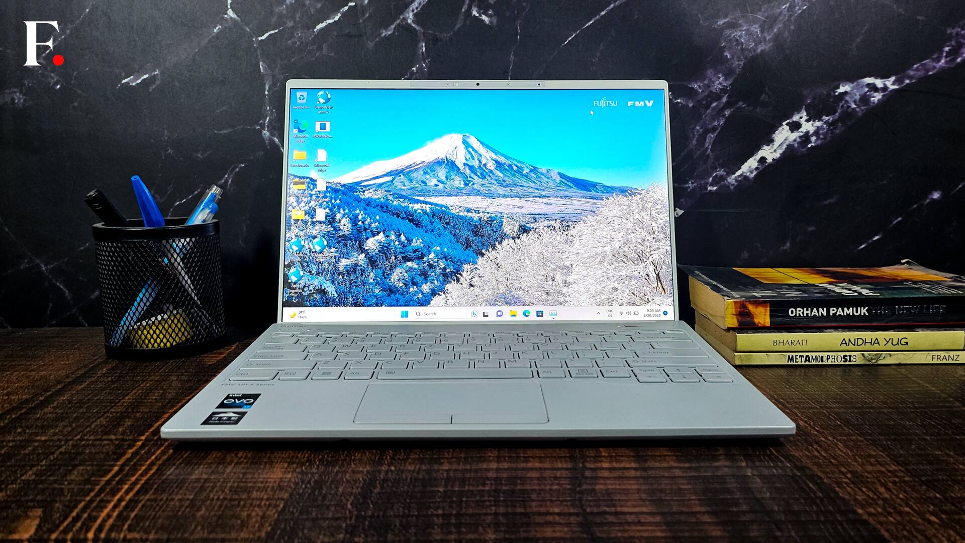 Fujitsu FMV UH-X 14-inch Laptop Review: Top-notch performance in a ...