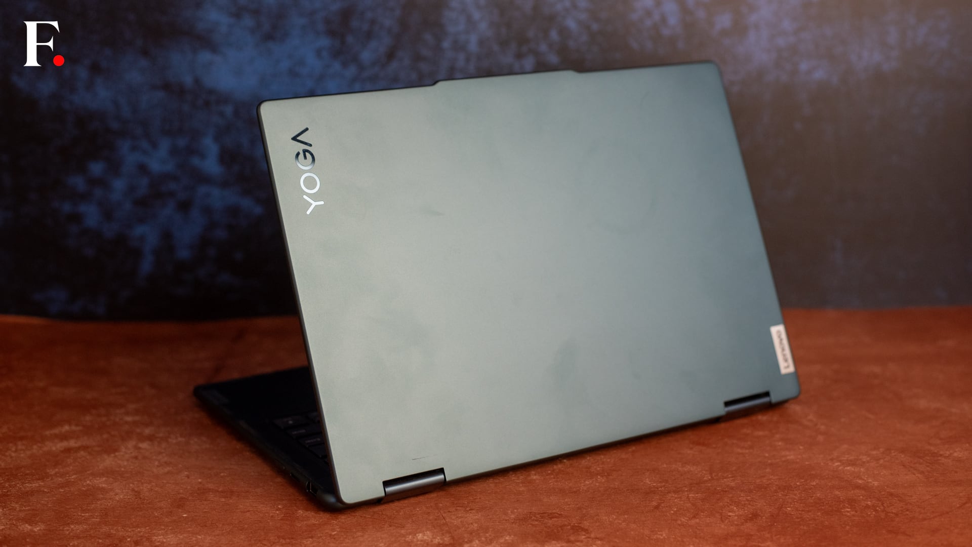 Lenovo Yoga 7 14IRL8 Review: Two-in-one thin and light laptop done right