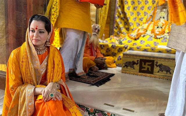 Ahead of 'Tejas' release, Kangana Ranaut aka Tejas Gill seeks blessings ...