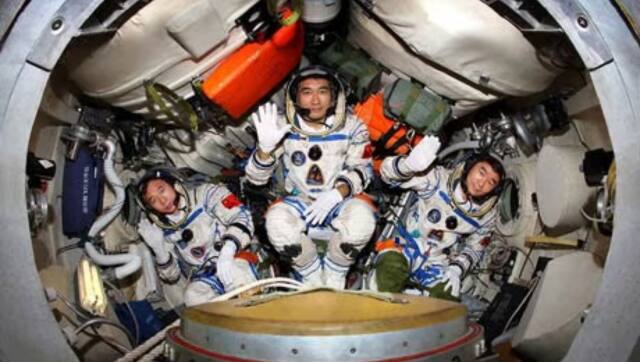 China outpacing NASA in space race, leaves US worried
