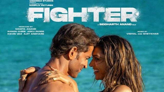 Fighter: Hrithik Roshan and Deepika Padukone ignite the screen with their chemistry in 'Ishq ...