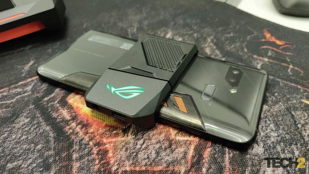 Asus ROG Phone First Impressions: The most gamer-friendly smartphone ...