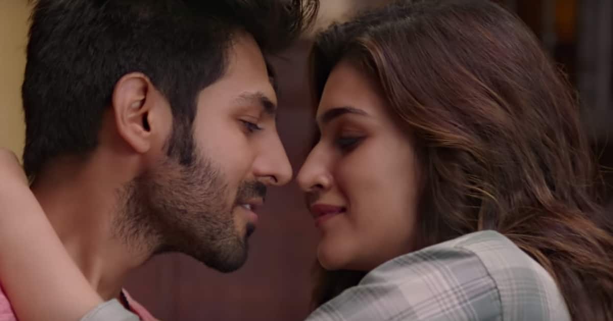 Luka Chuppi romantic song Duniyaa, featuring Kartik Aaryan and Kriti Sanon, is replete with ...