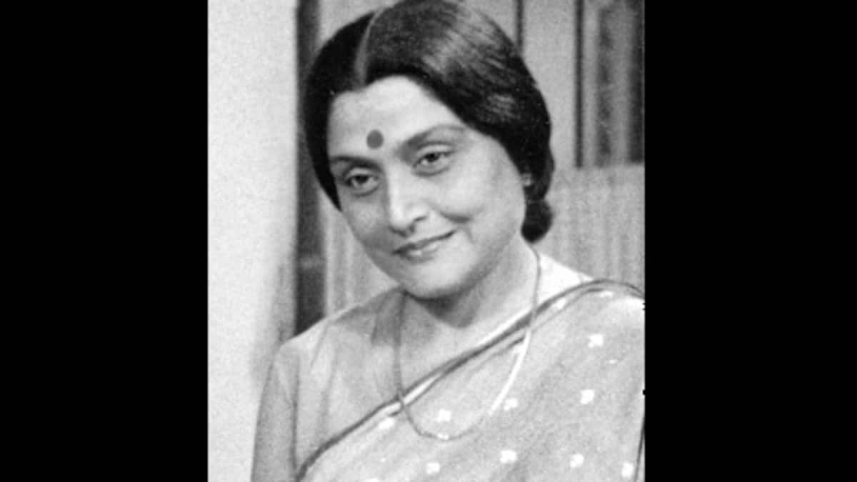 Ruma Guha Thakurta, veteran Bengali actress-singer and Kishore Kumar's ...