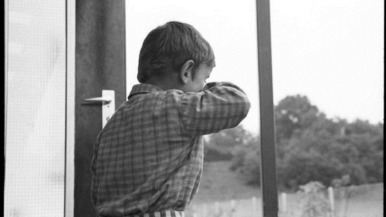 Video of over three dozen students in Jammu and Kashmir crying ...