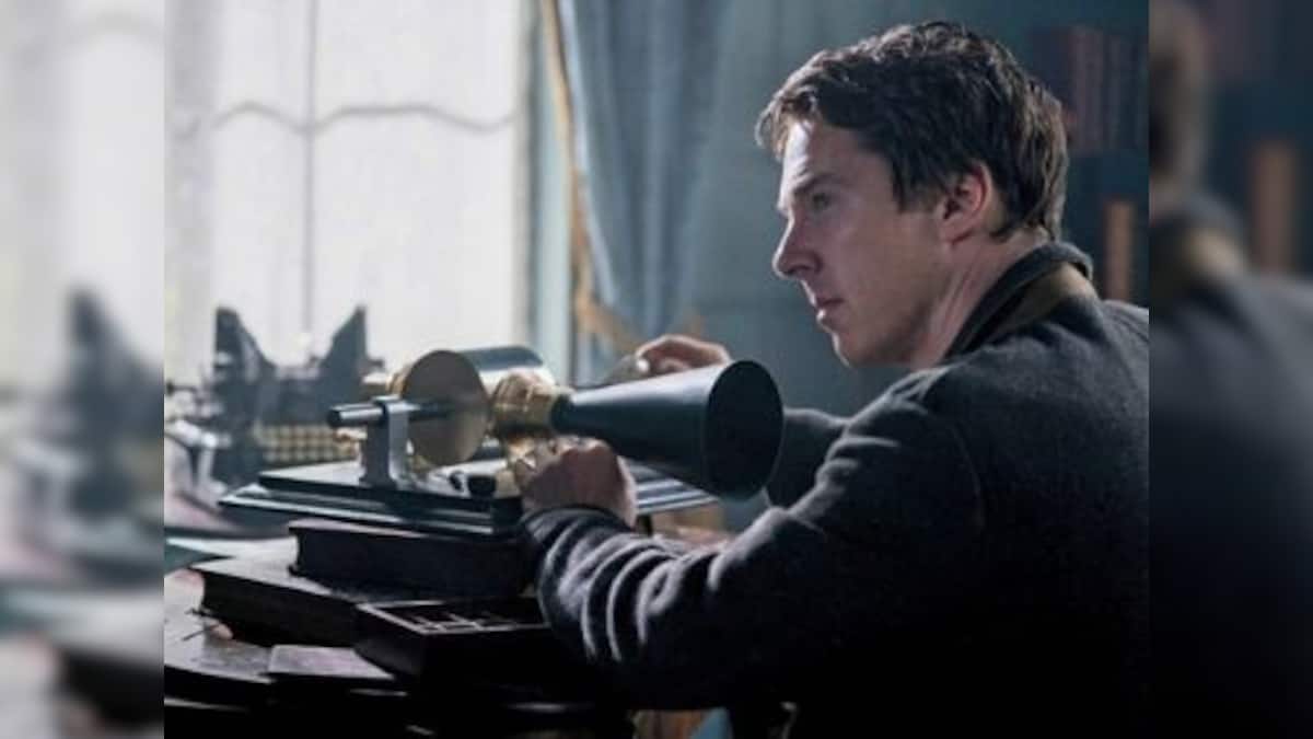 The Current War movie review: Benedict Cumberbatch, Michael Shannon's ...