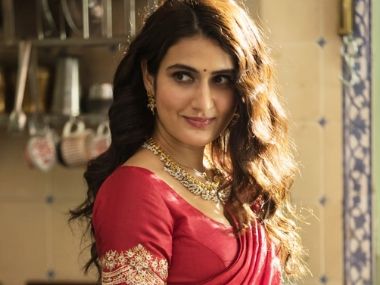 Fatima Sana Shaikhs First Look As A Marathi Mulgi Unveiled From