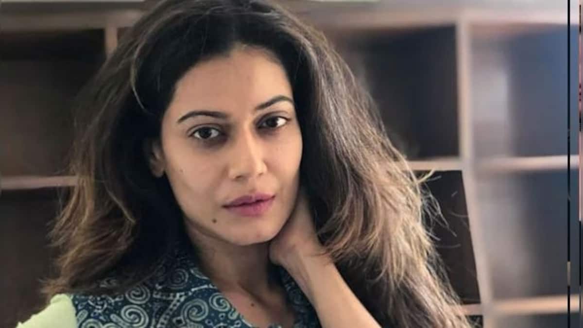 Payal Rohatgi arrested in Ahmedabad for allegedly threatening housing ...
