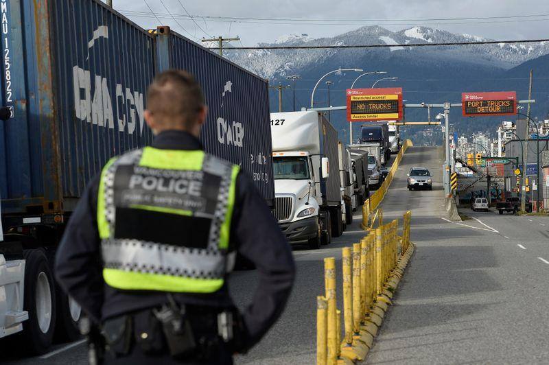 Canada hit by new rail and road barricades in wake of indigenous ...
