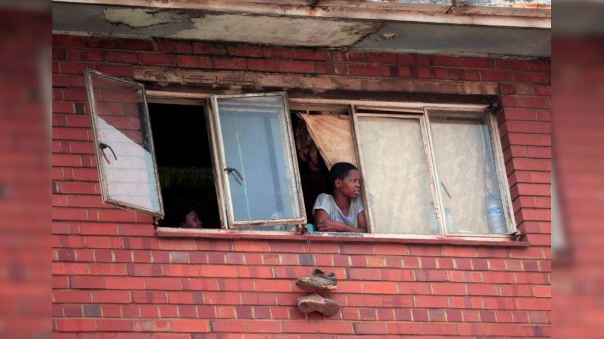 Zimbabwe locks down to fight coronavirus amid economic crisis – Firstpost