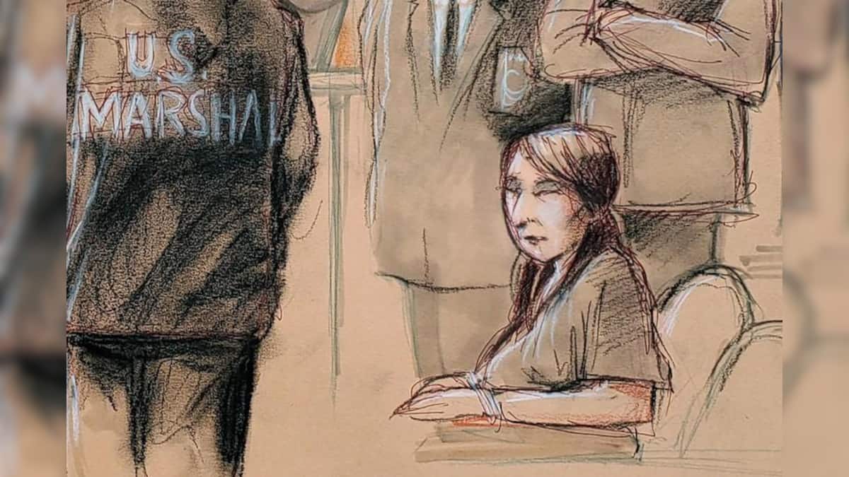 Chinese woman arrested at Trump's Florida resort to remain in custody ...