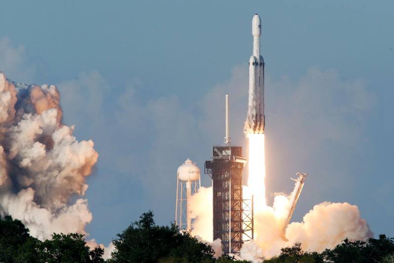 Elon Musk's SpaceX sends world's most powerful rocket on first ...
