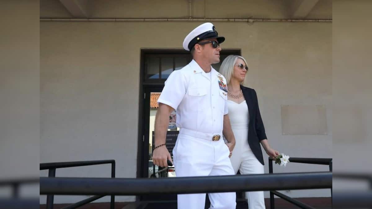 U.S. Navy SEAL acquitted of most serious charges in war crimes trial ...