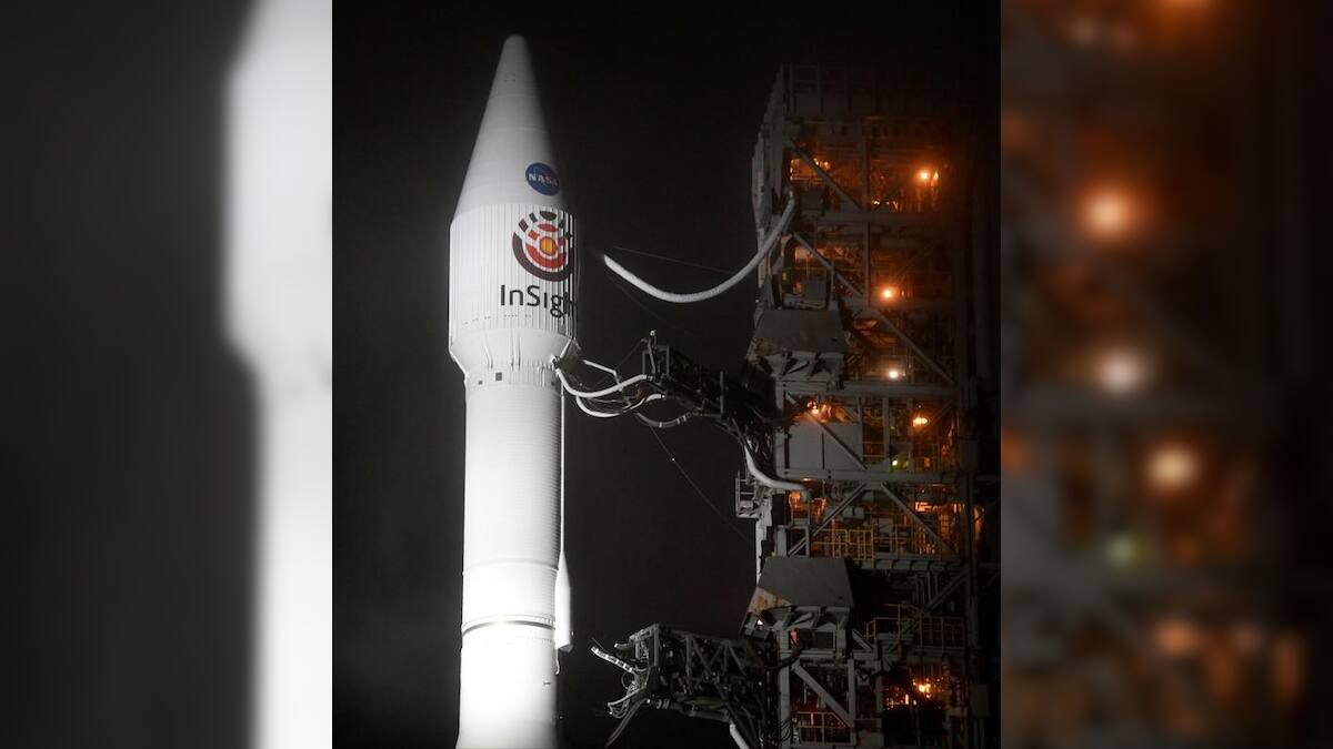 NASA's latest Mars craft lands for unprecedented seismic mission ...