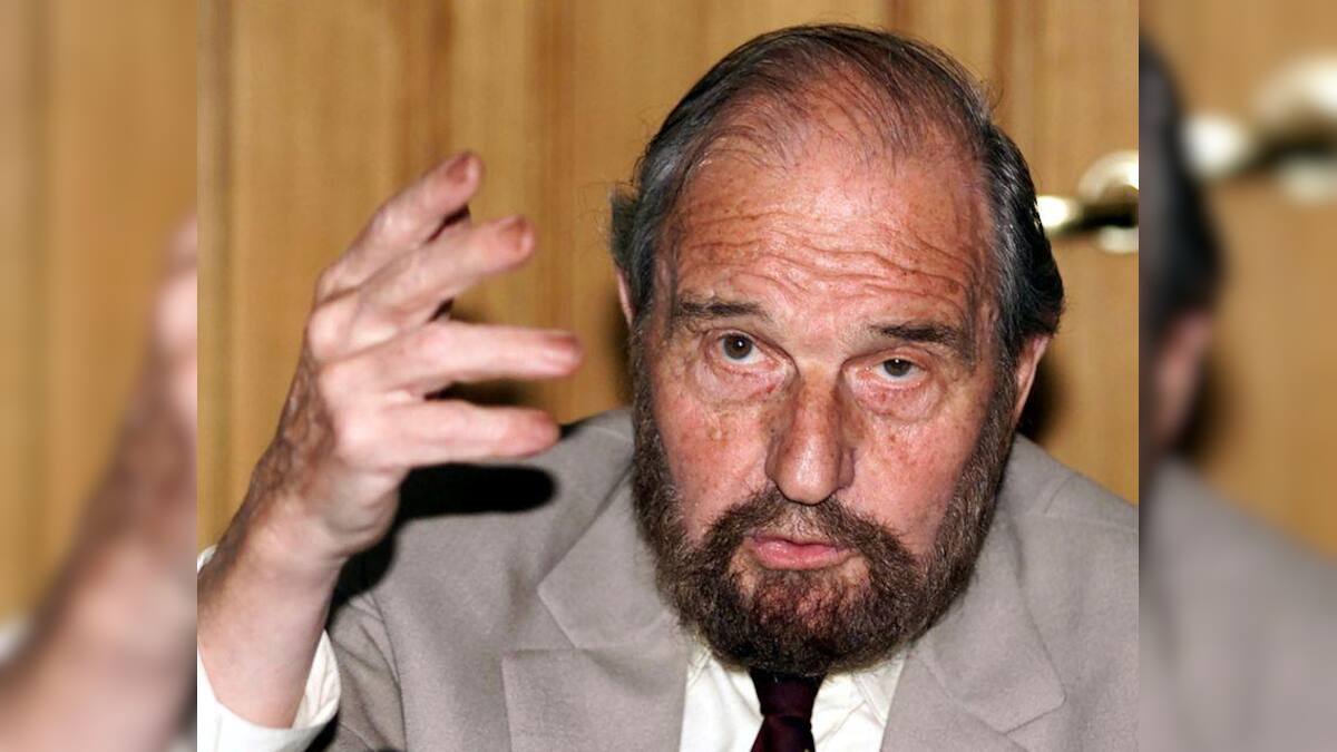 George Blake, last in line of Cold War spies who betrayed Britain, dies ...